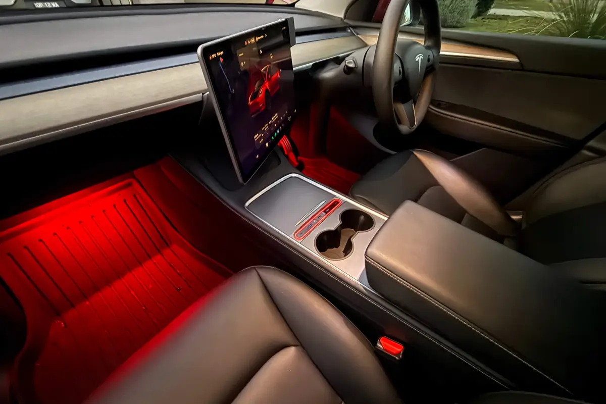 Car Hire in Coolbinia | Tesla Model Y, 2023, 340kms range in Perth | evee
