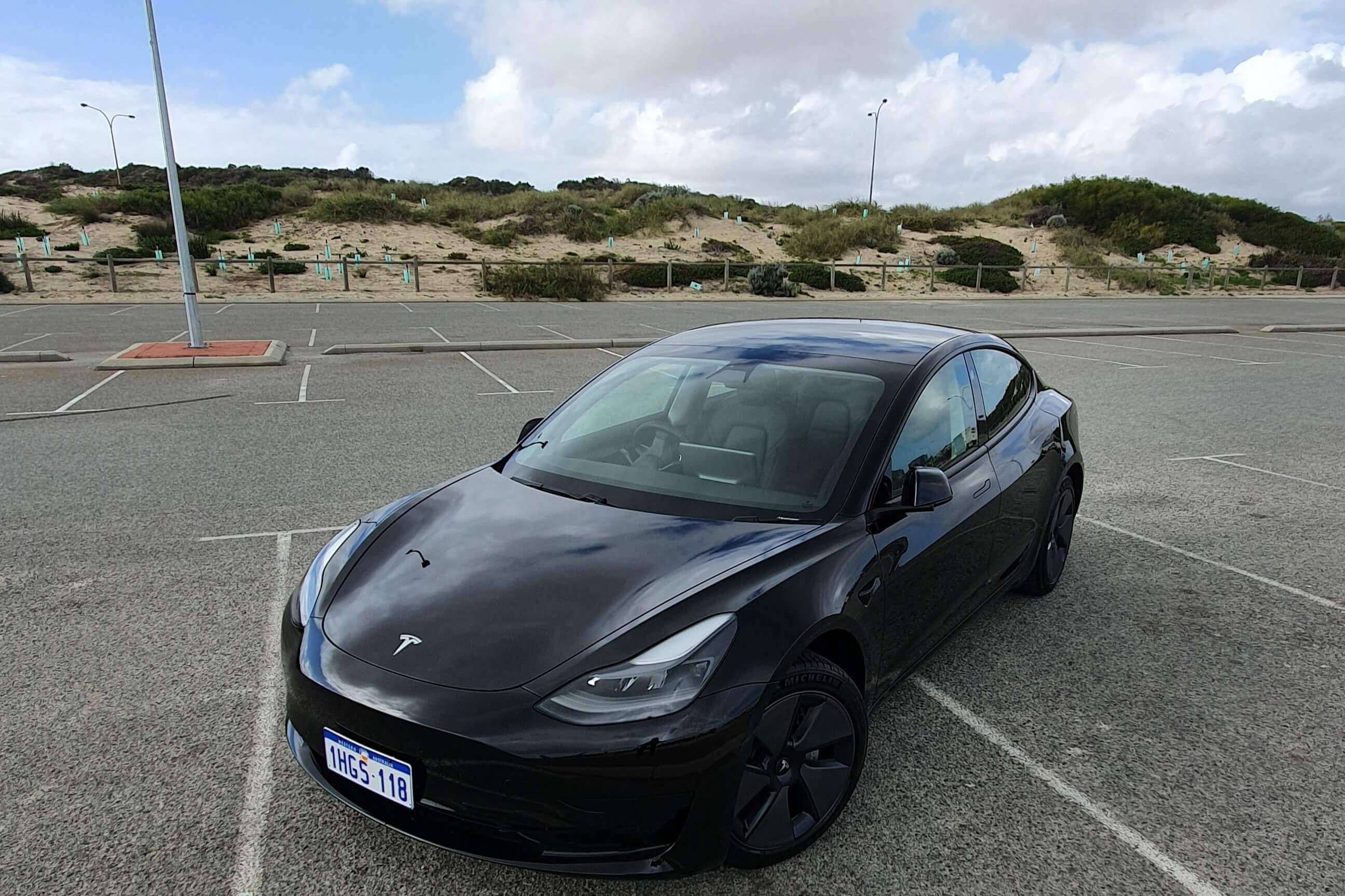 Car Hire in Doubleview | Tesla Model 3, 2021, 337kms range in Australia ...
