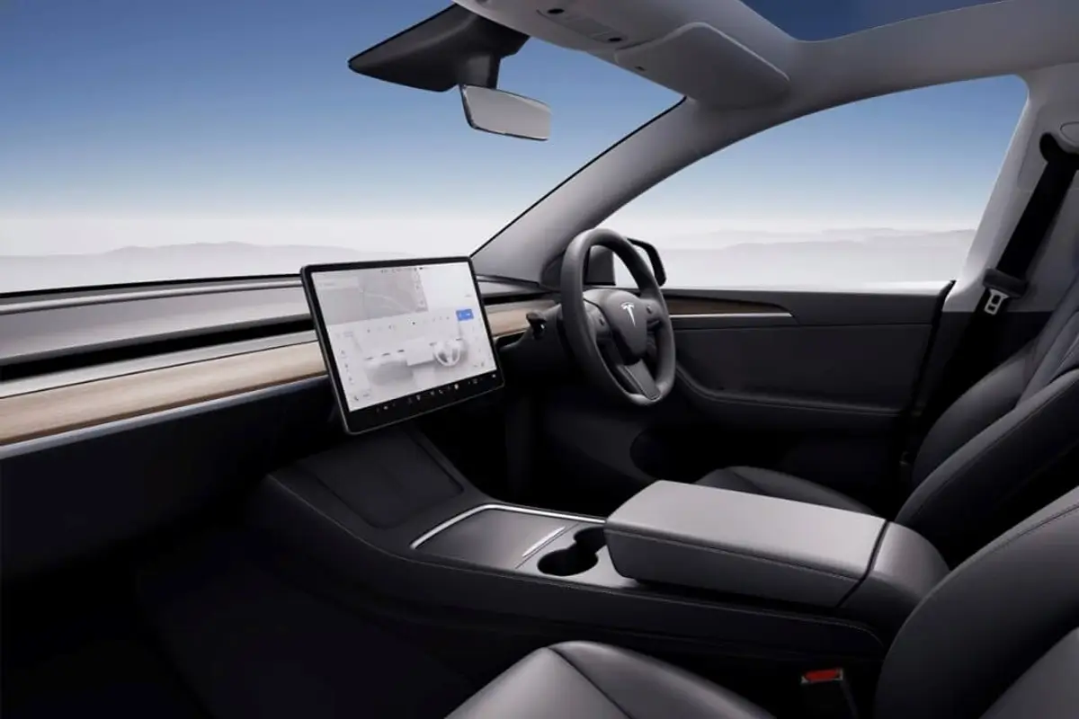 Car Hire in Melville | Tesla Model Y, 2022, 400kms range in Perth | evee