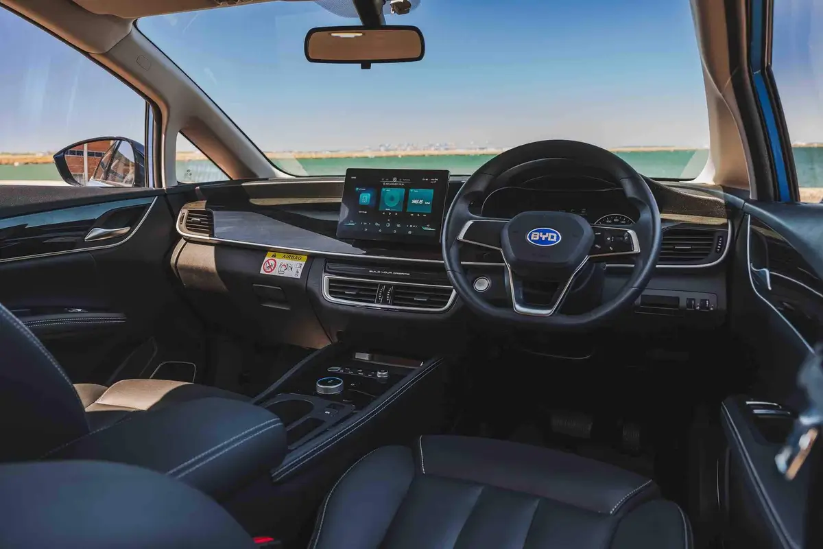 Car Hire in Rockdale | BYD e6, 2021, 400kms range in Sydney | evee