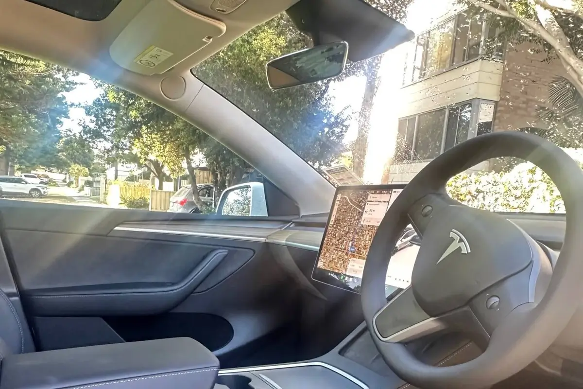 Car Hire in Swanbourne | Tesla Model Y, 2023, 420kms range in Perth | evee