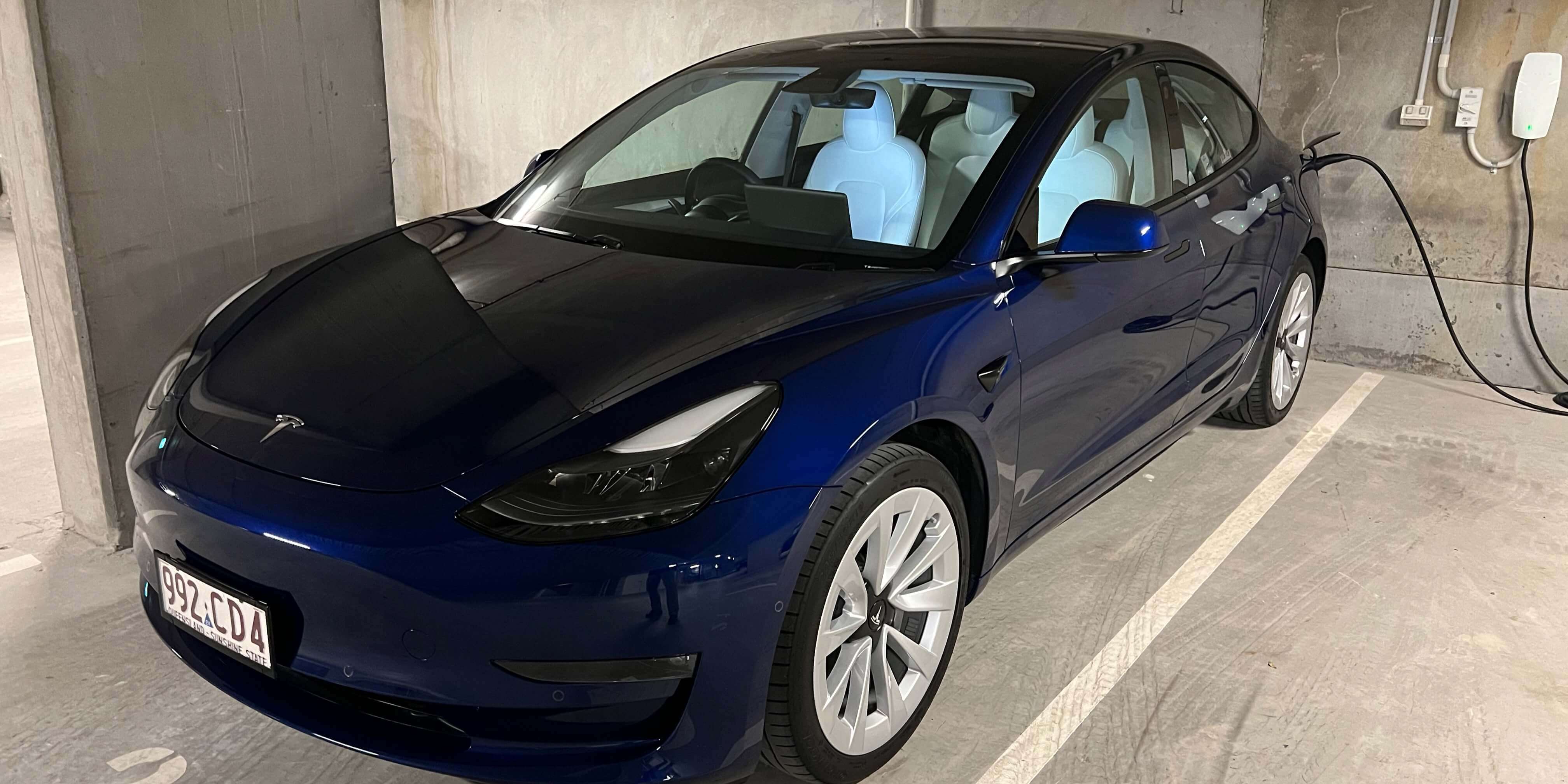 Car Hire in West End | Tesla Model 3, 2021, 530kms range in Brisbane | evee