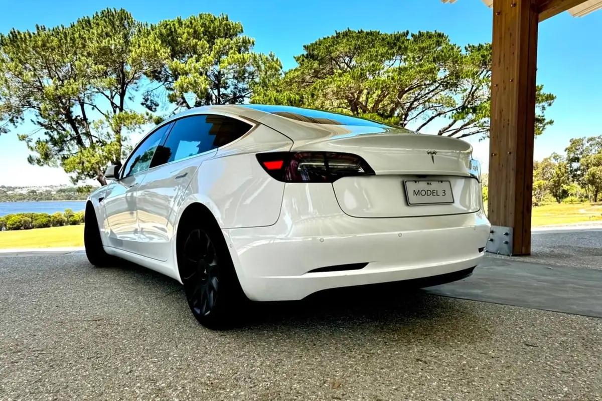 Car Hire in Perth Airport | Tesla Model 3, 2019, 330kms range in Perth ...