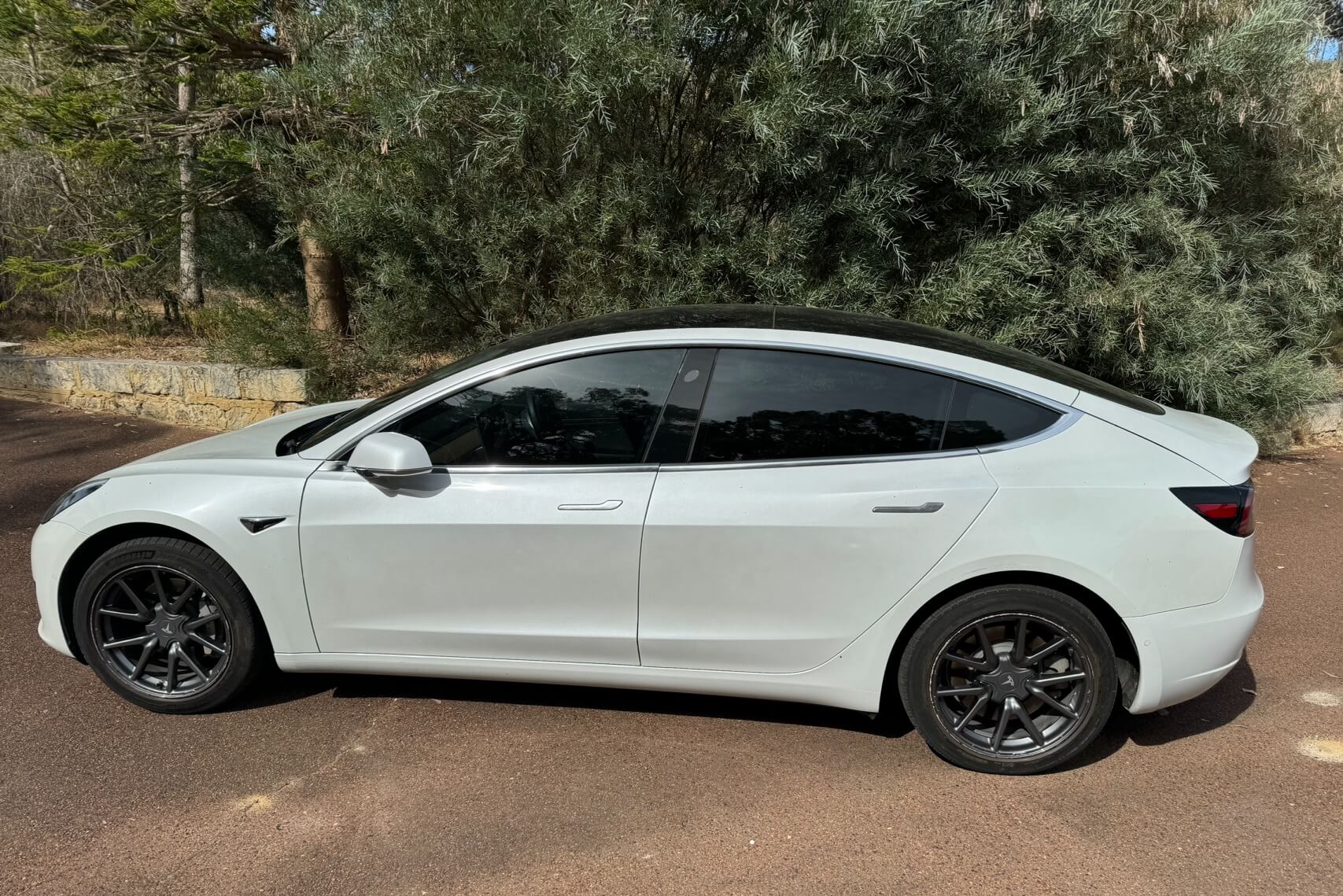 Car Hire in Perth Airport | Tesla Model 3, 2019, 330kms range in Perth ...