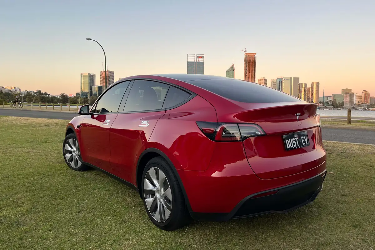 Car Hire in Nollamara | Tesla Model Y, 2022, 400kms range in Perth | evee