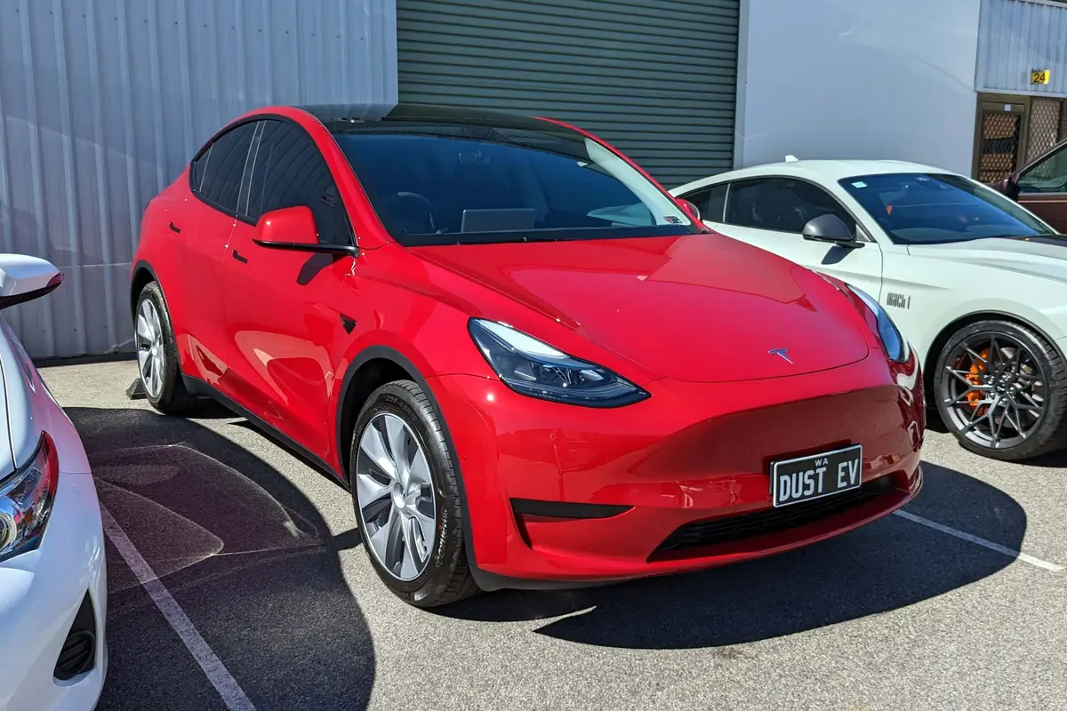 Car Hire in Nollamara | Tesla Model Y, 2022, 400kms range in Perth | evee